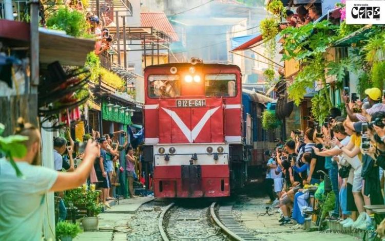 Top 7+ quán cafe đường tàu Hà Nội siêu hot, được du khách yêu thích